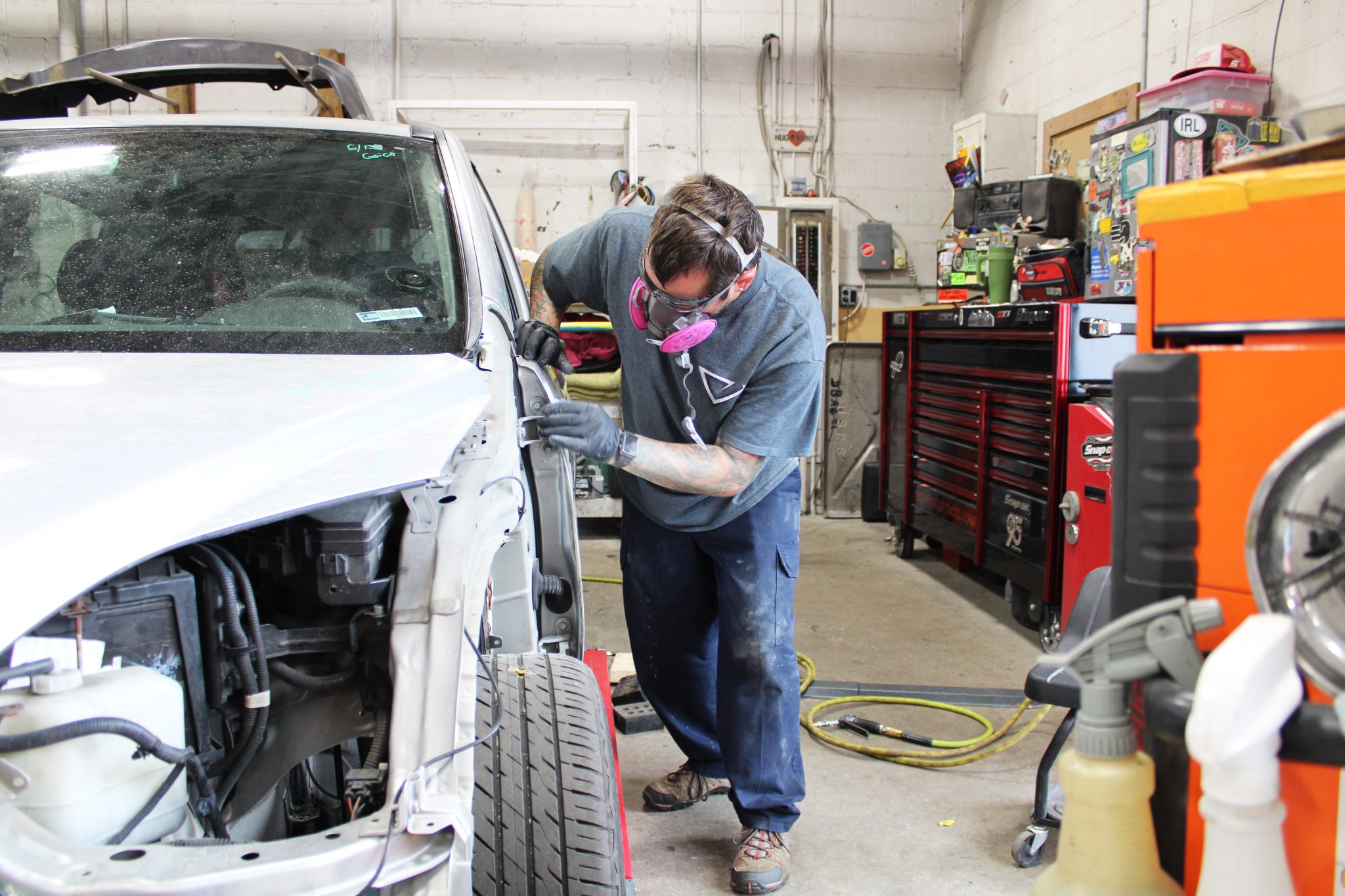 Oliver Auto Body - Springfield - VIVE Collision