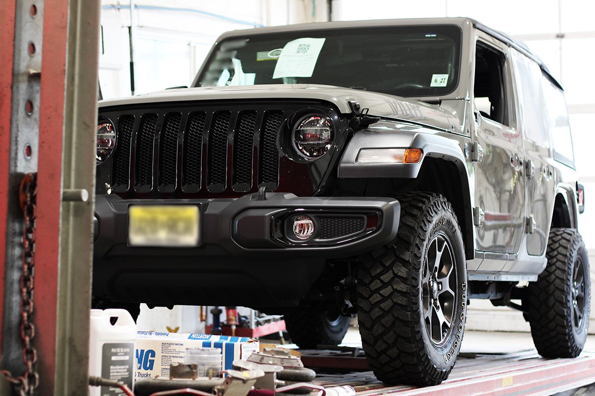 Compact Auto Body of Middletown - VIVE Collision